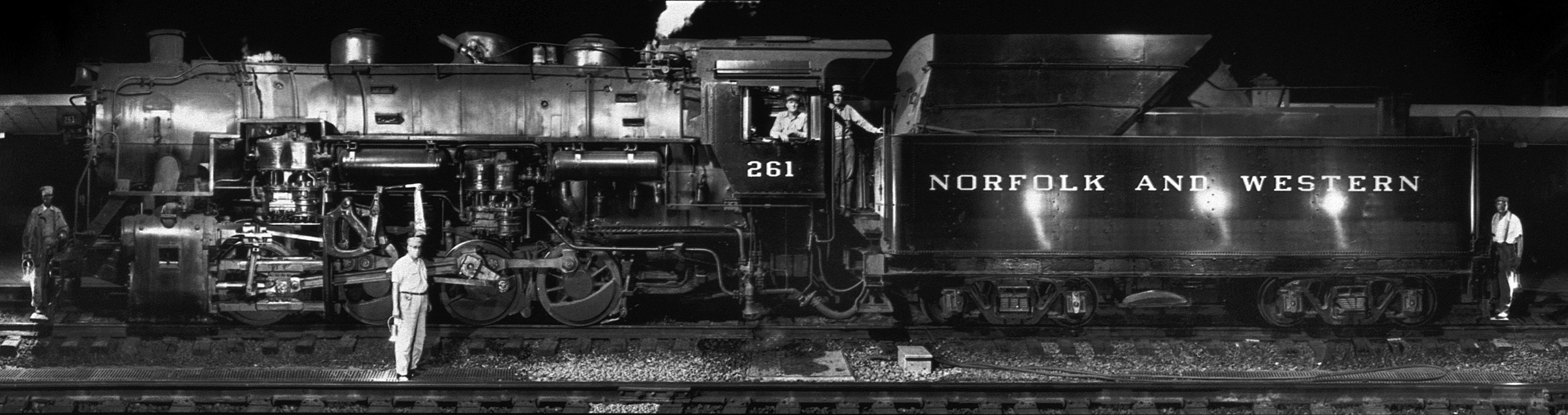 O. Winston Link: The Last Steam Railroad - The Eye of Photography Magazine