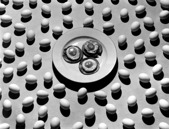 Modernism & Advertising Photography - The Eye of Photography Magazine