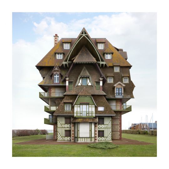 Deauville 2012 -Filip Dujardin - The Eye of Photography Magazine