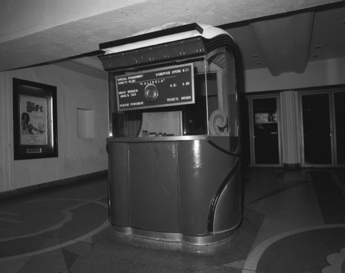 John Brian King : LAX, Photographs of Los Angeles 1980–84 - The Eye of ...
