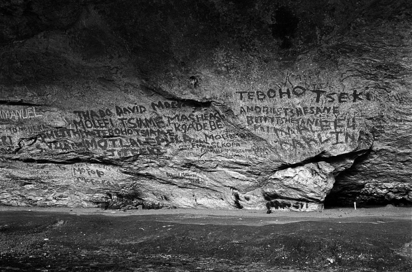 Modena : Santu Mofokeng, International Photography Prize - The Eye of ...