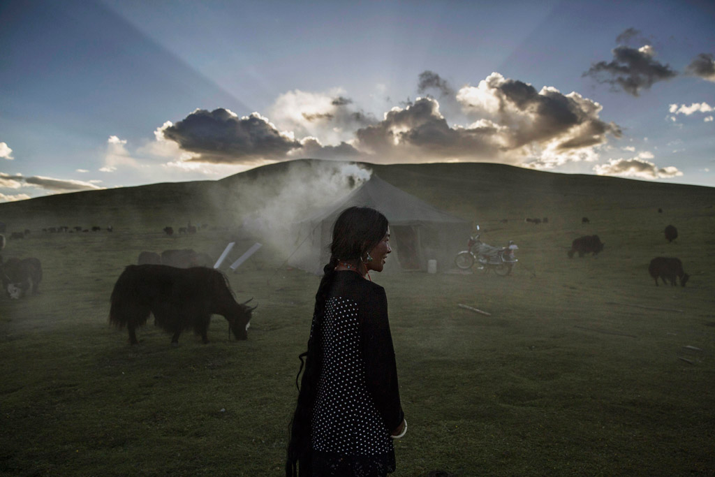 1st Prize People : Kevin Frayer - The Eye of Photography Magazine