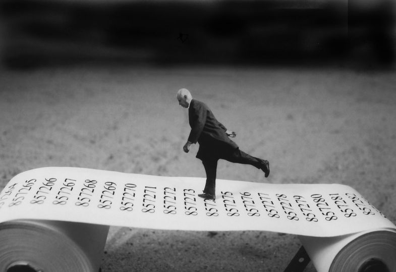 Gilbert Garcin : Life is a theatre - The Eye of Photography Magazine