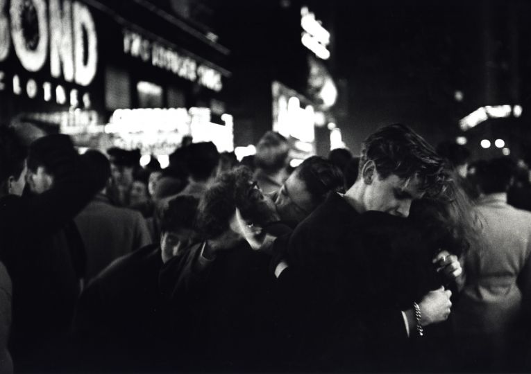 Sandra Weiner: New York Kids 1940-1948 - Dan Weiner: Vintage New York ...