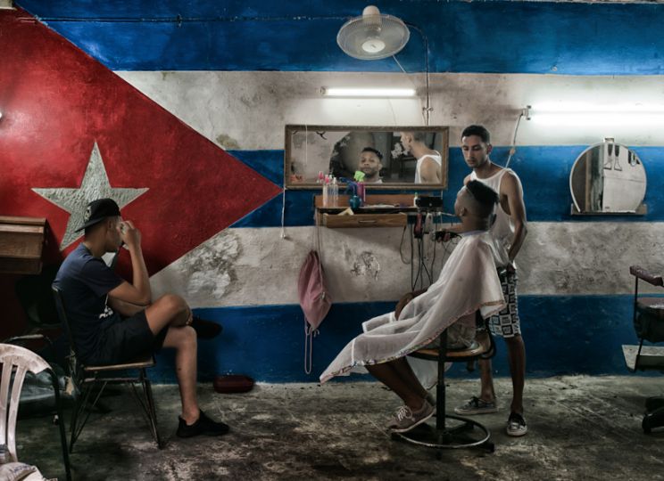 Laurent Muschel – ‘Tropical Hair Salons’ - The Eye of Photography Magazine