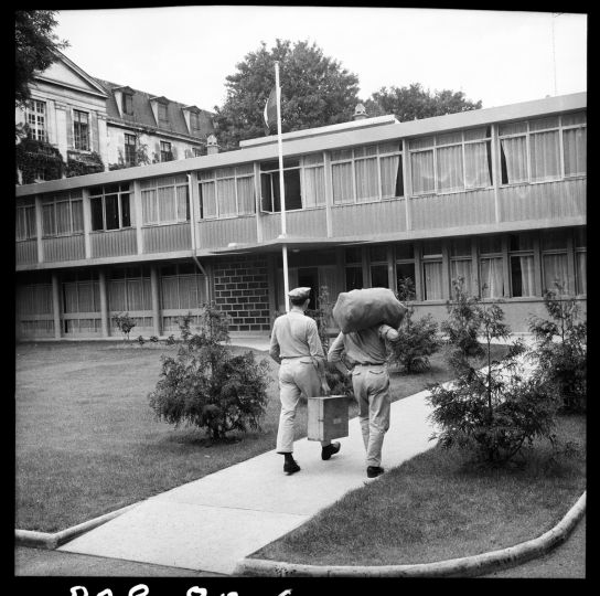 Raymond Depardon, 1962-1963 Military Photographer - The Eye of ...