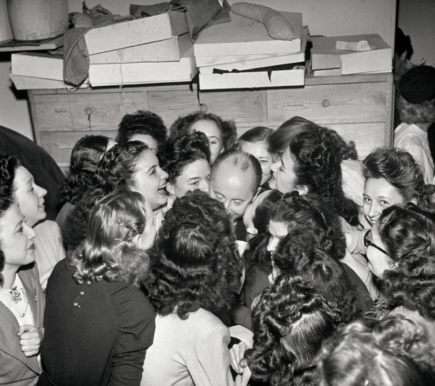 Dior : Moments of Joy - The Eye of Photography Magazine