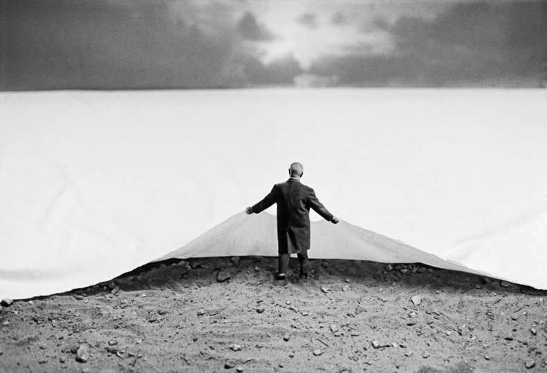 Gilbert Garcin (1929-2020) by Didier Brousse - The Eye of Photography ...