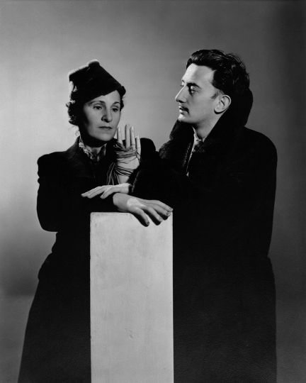 Château des Beaux-de-Provence : Gala Dalí, the Surrealist Muse - The ...