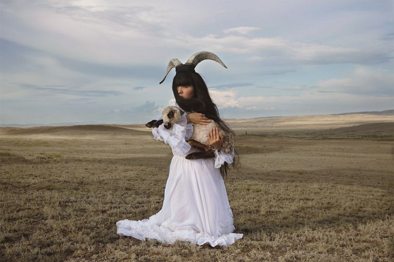 Aspan Gallery : Almagul Menlibayeva : It's Easy to Be a Line ...
