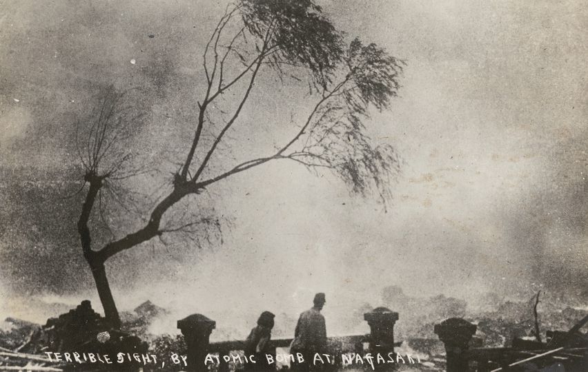 Daniel Blau : X-Ray Japan 1945 - The Eye of Photography Magazine