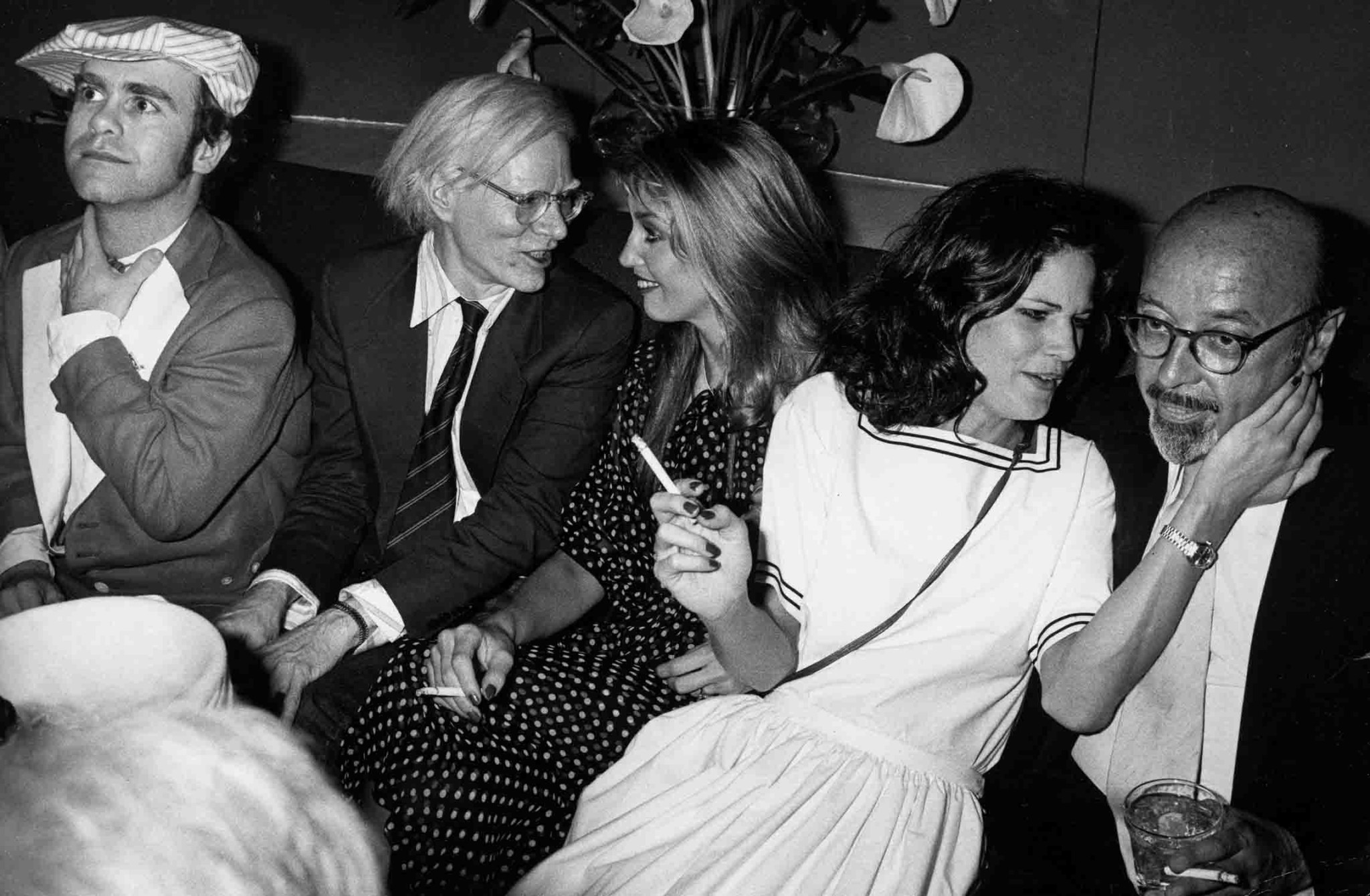 A. galerie : Ron Galella : The Disco Years (Part 1) - L'Œil de la ...