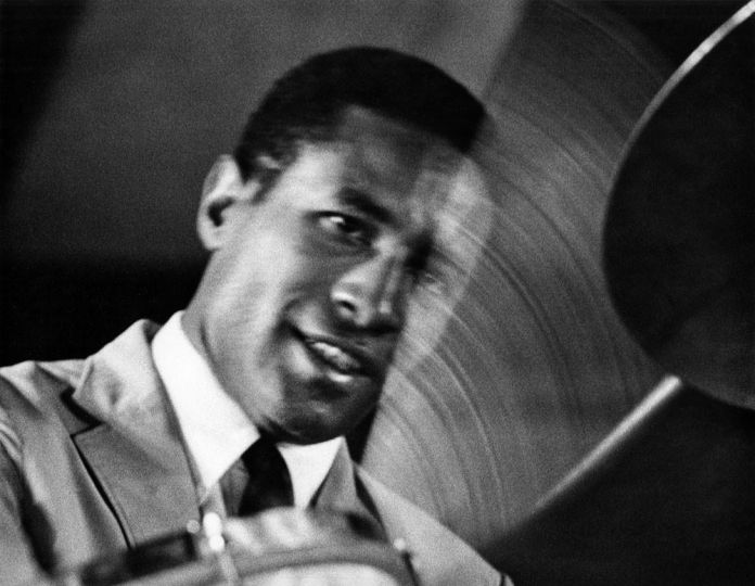 galerie orbis pictus : An Air of Freedom : The Jazz of Jesse A ...