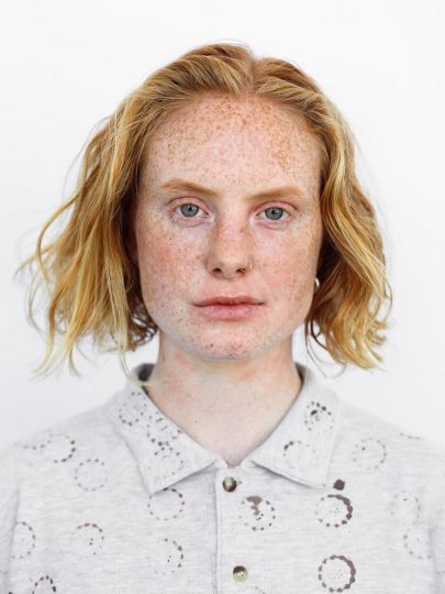 Galerie Priska Parquer : Pieter Hugo : Beauty and Asimetry - The Eye of ...