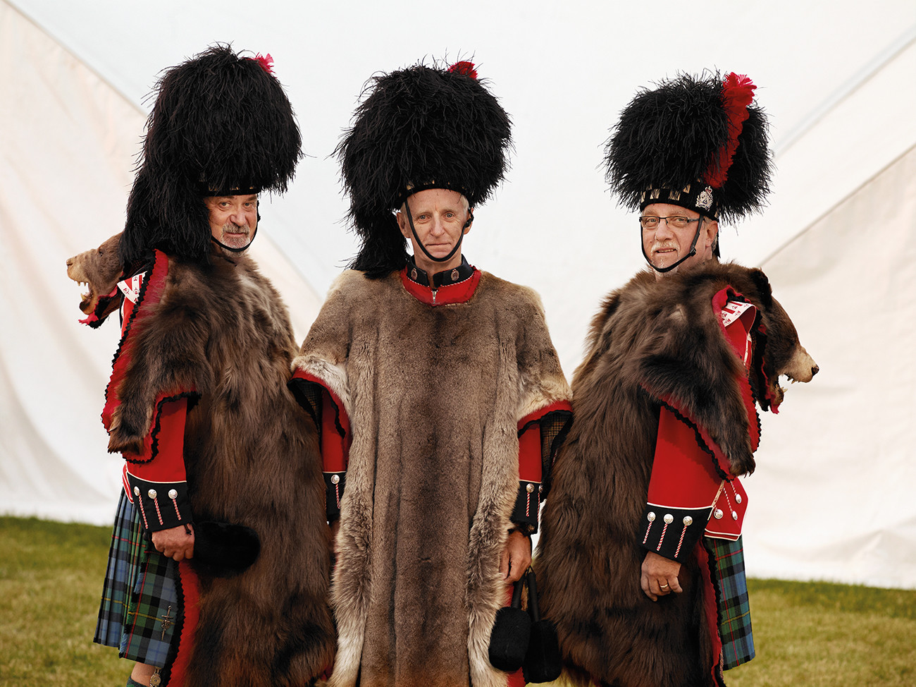Dewi Lewis Publishing : Anderson & Low : The Queen’s Backyard - The Eye ...