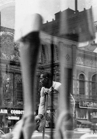 Les Douches la Galerie : Louis Faurer : Le Guetteur Mélancolique - The ...