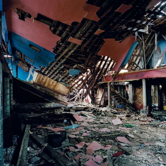 Galerie Italienne : Rhona Bitner : Listen - The Eye of Photography Magazine