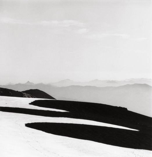 Caméra Obscura : Bernard Descamps : Essential - The Eye of Photography ...
