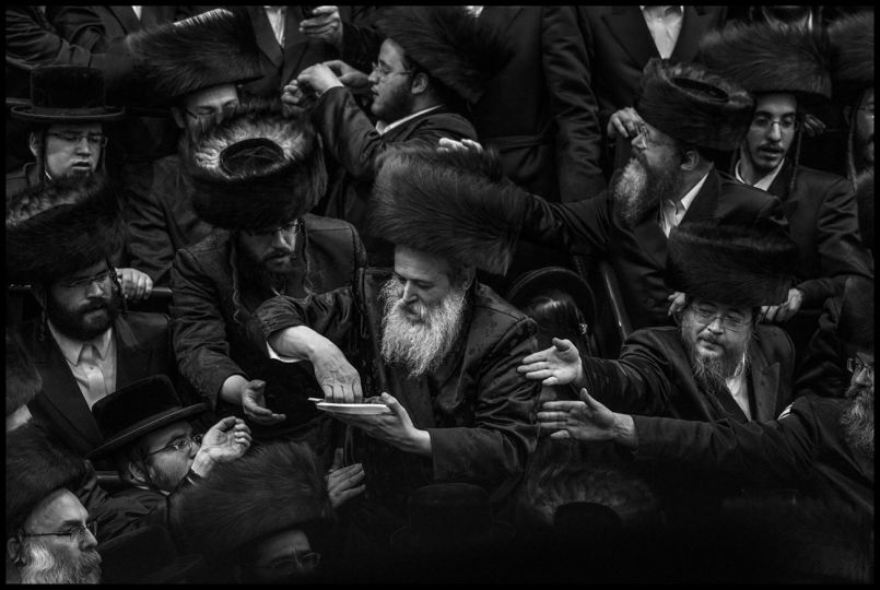 Reporters Without Borders : Abbas : 100 photos of Abbas for press ...