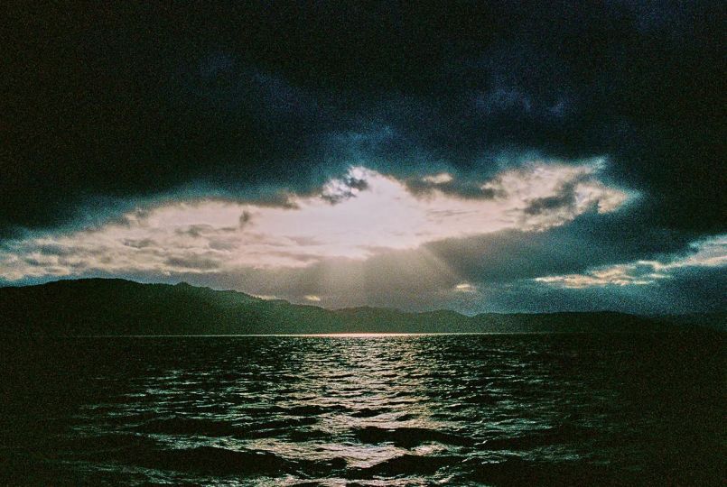 Albumen Gallery : Rachel Wolfe : Resplendence - The Eye of Photography ...