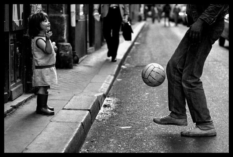 Hotel de Ville de Paris & La Belle Hortense : Peter Turnley : Une ...