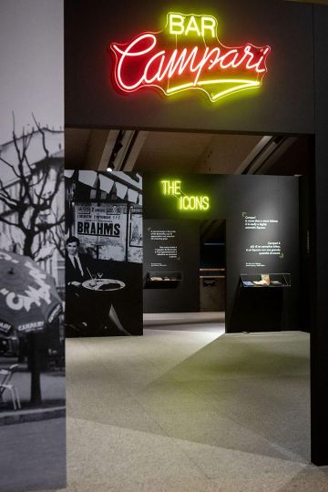 Galleria Campari / Magnum Photos : Bar Stories on Camera - The Eye of ...