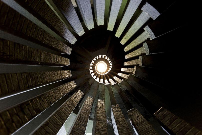 Tempus Fugit : Jonk : The Lost World - The Eye of Photography Magazine