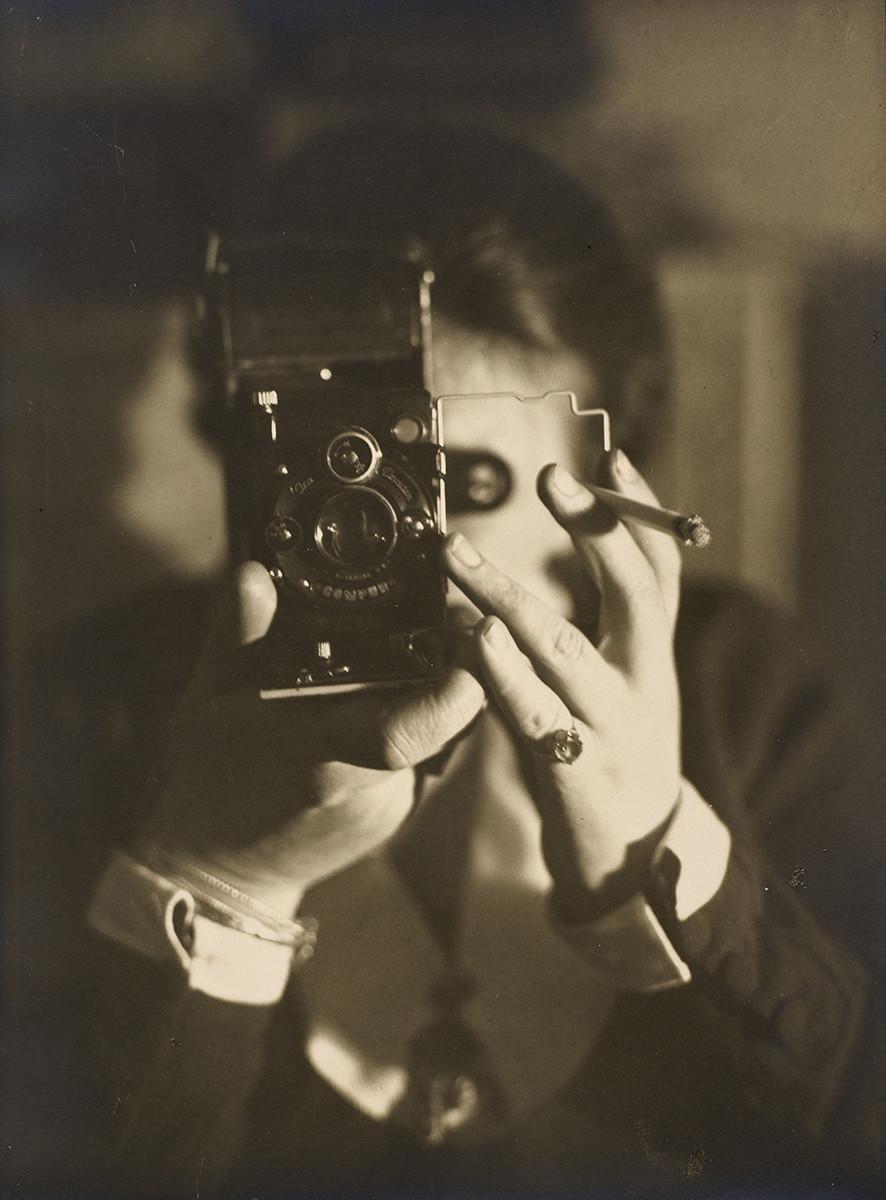 Pinakothek der Moderne : Encounters with the Photographic - The Eye of ...