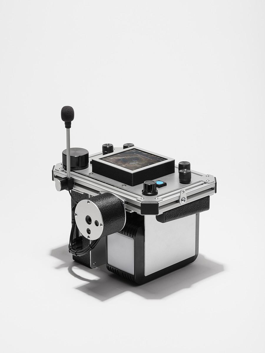 Swiss Camera Museum – Vevey : Murmurs - A seeing machine that uses (and ...